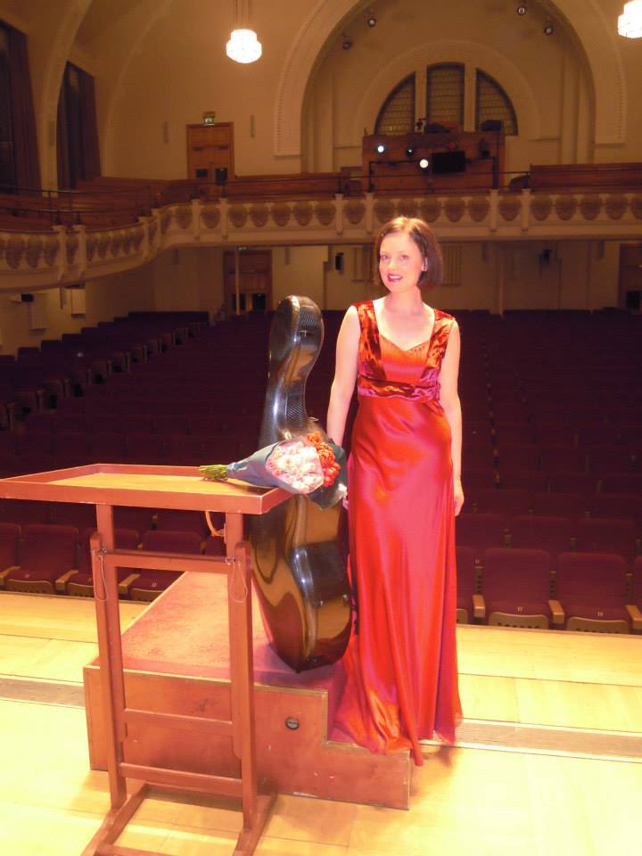 Nina Kotova (Cello) - Short Biography [More Photos]